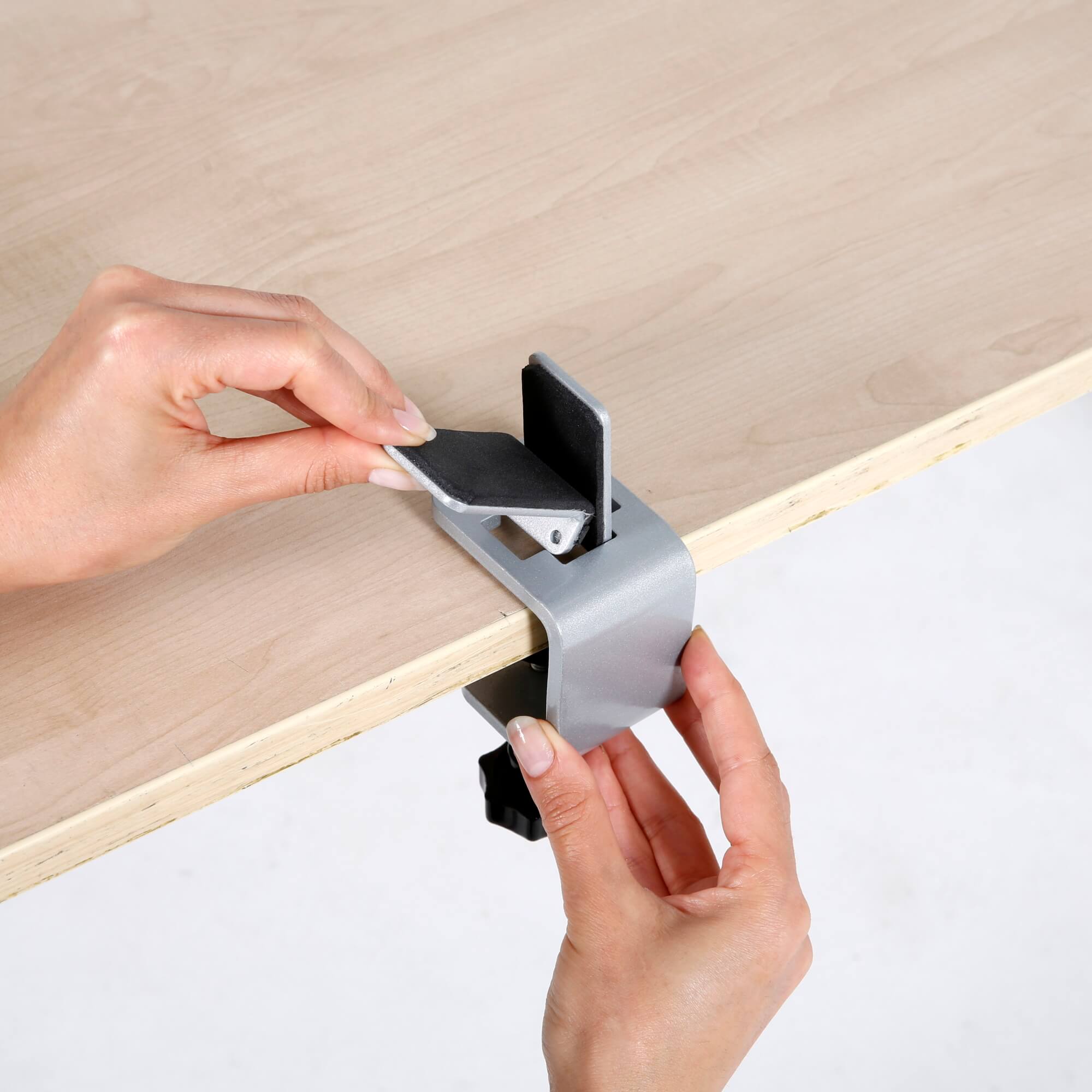 Multi Purpose C-Clamp Kit for Table Panel Separator Desktop Mount ...